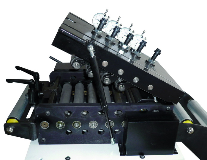 Richtmaschine für Coil Band | Richtmaschine 38x9